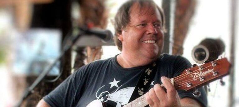 Ricky T's Bar and Grill | Treasure Island, Florida